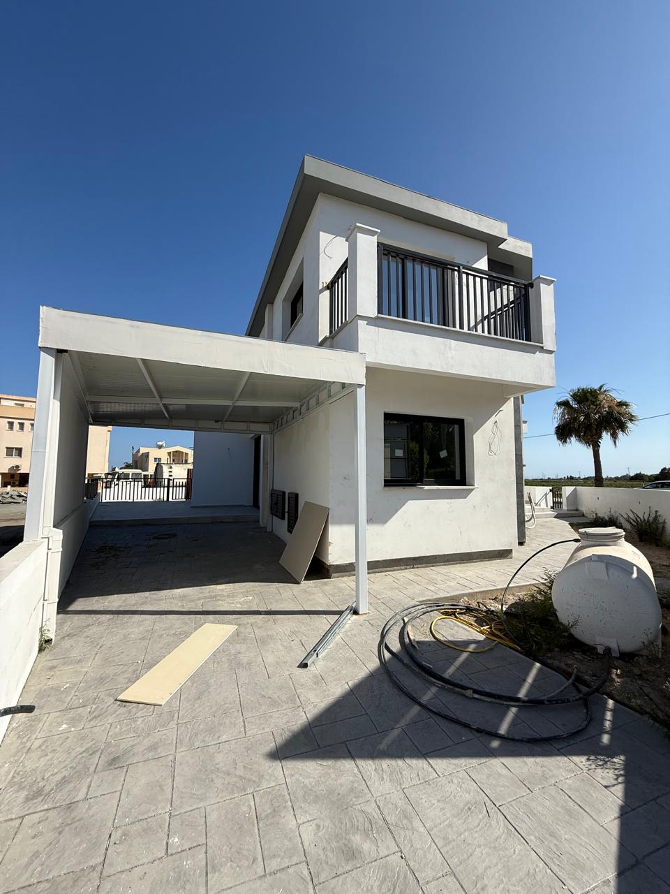 THREE BEDROOM HOUSE IN KITI